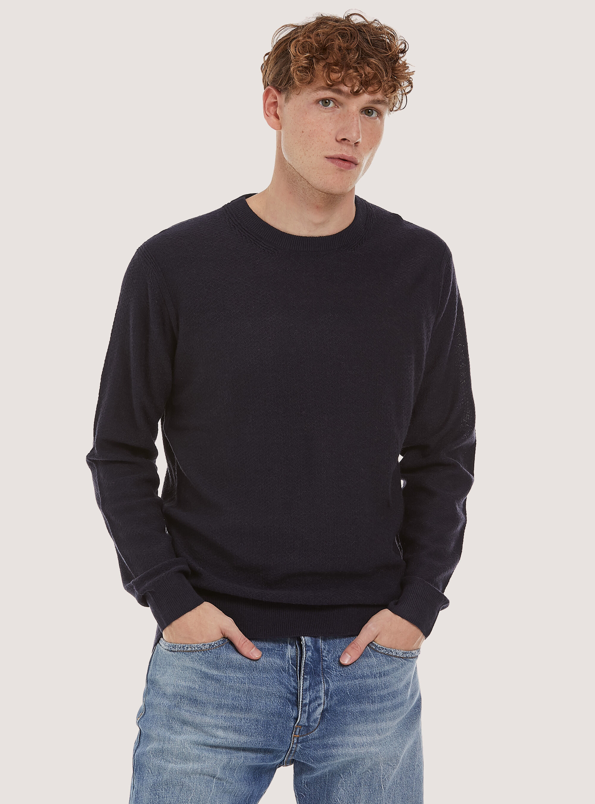 Pullover fine in misto lana con punto intrecciato