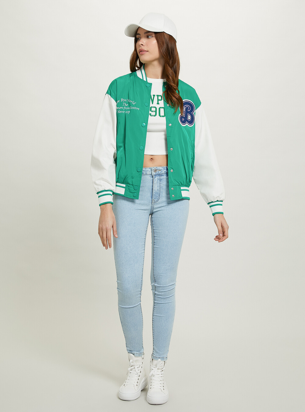 Giubbotto bomber con patch college Giubbotto bomber con patch college
