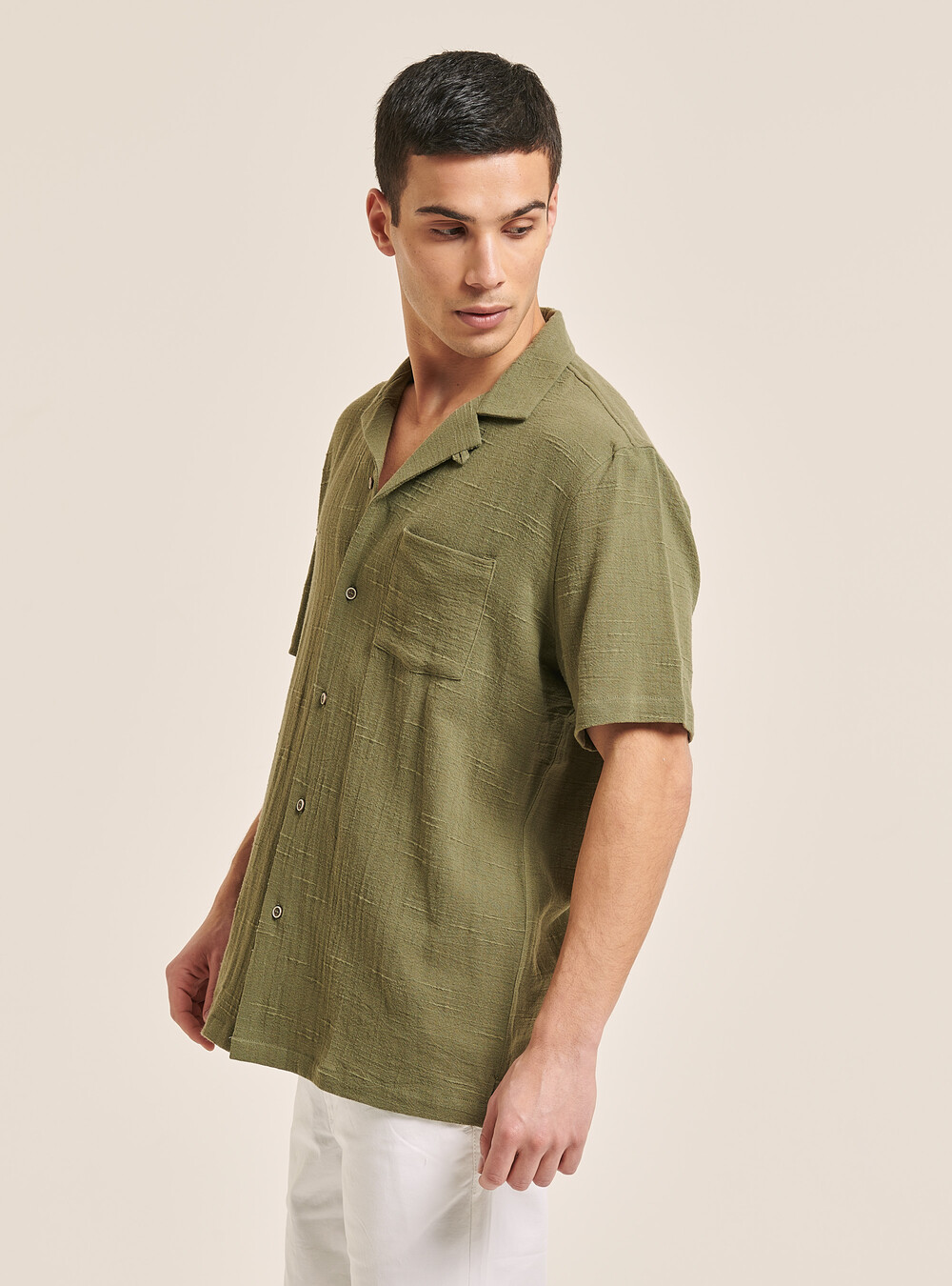 Camicia In Misto Lino Con Taschino E Collo Bowling