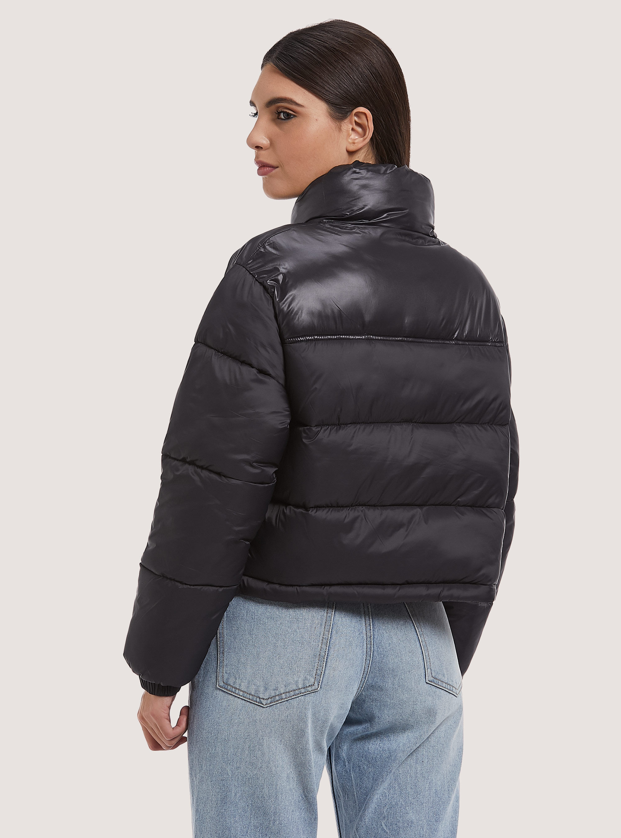 Cropped jacket in colour block with recycled padding