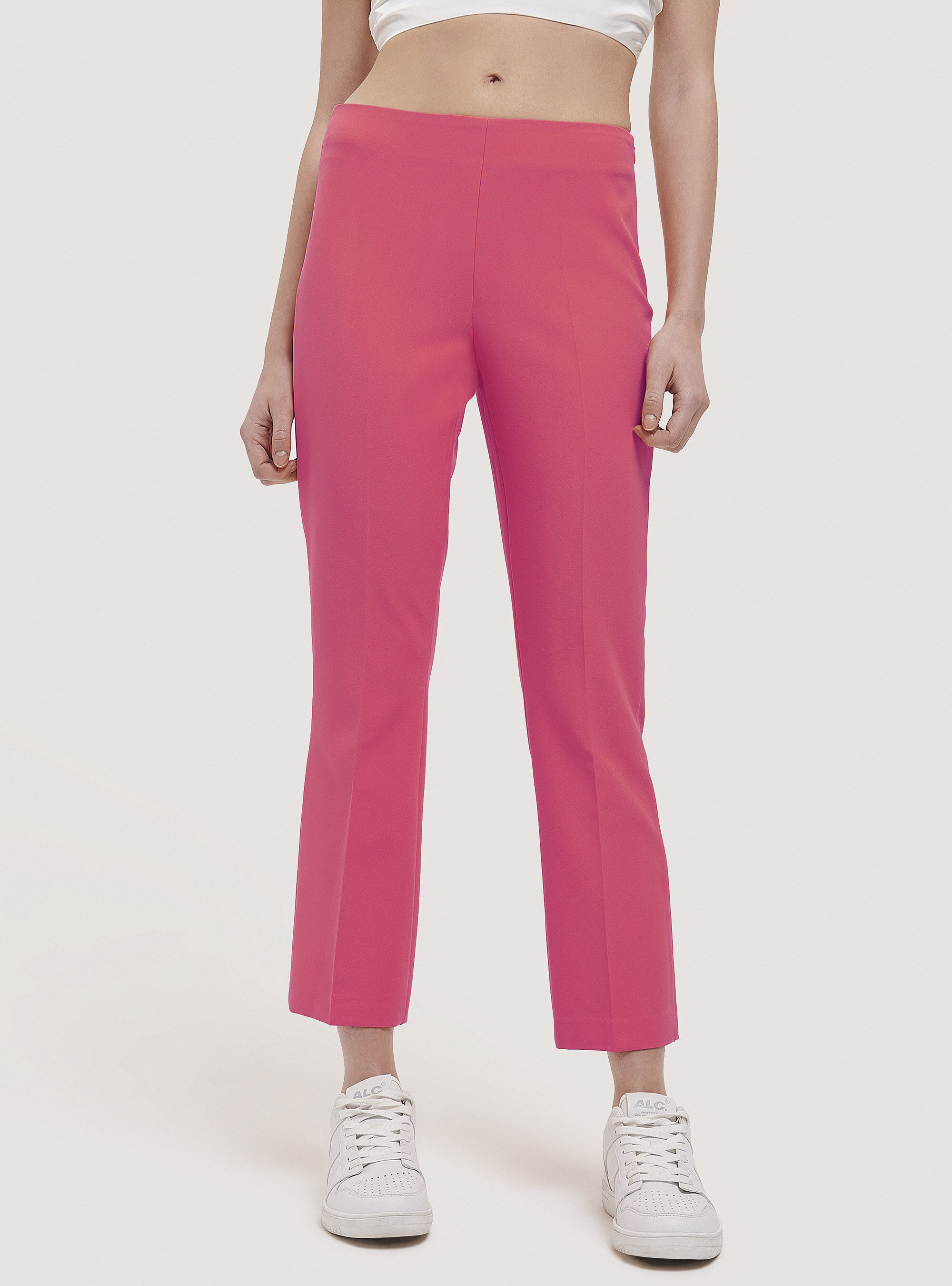 Plain coloured cropped trousers