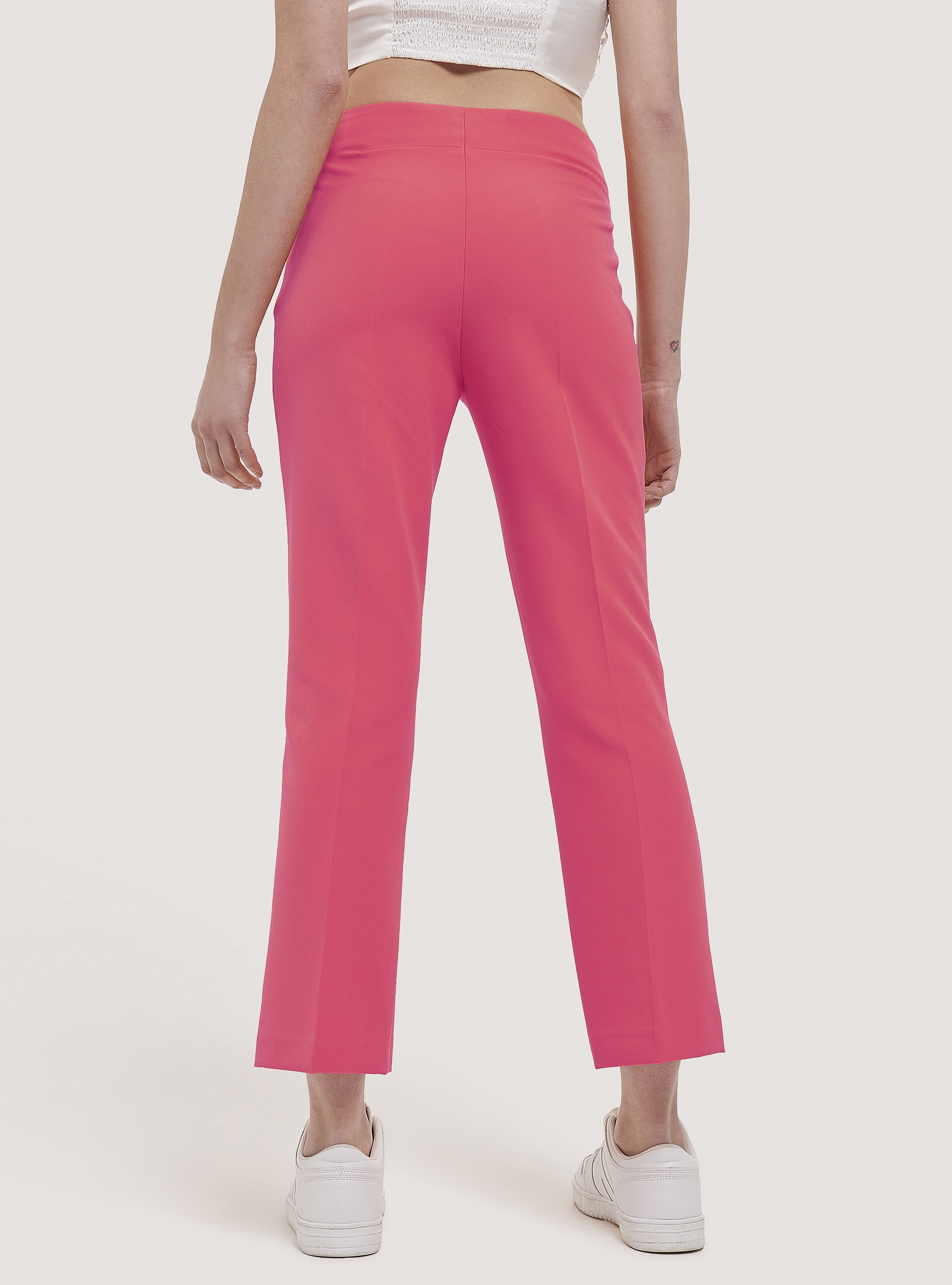 Plain coloured cropped trousers