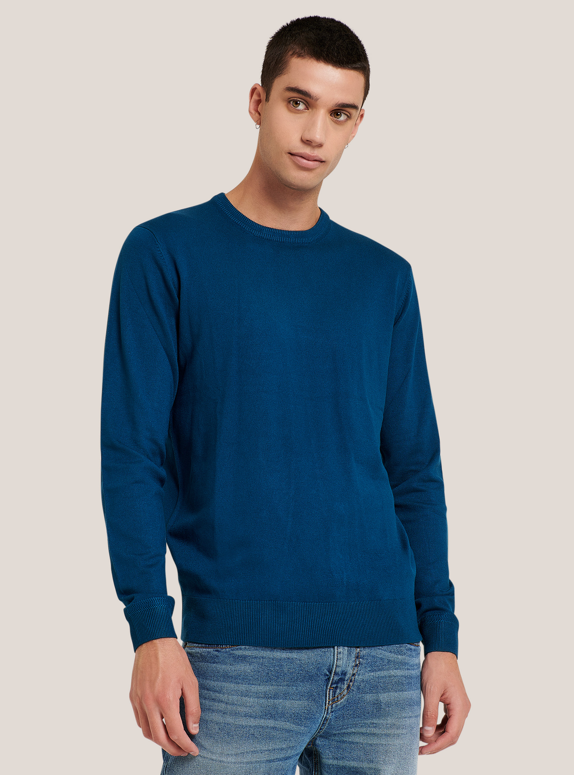 Solid colour crew neck pullover